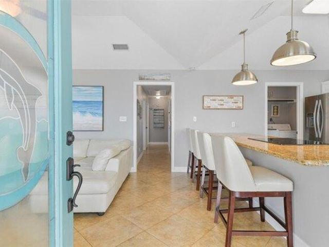 3 bedroom, Galveston TX 77554 LS94245210