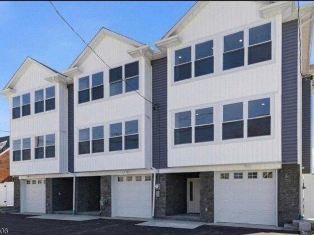 3 bedroom, Garfield NJ 07026 LS101780653