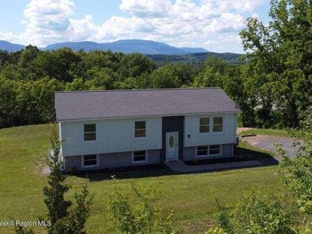 3 bedroom, Germantown NY 12526 104909056