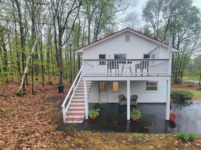 3 bedroom, Gilford NH 03249 105190605