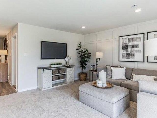 3 bedroom, Glassboro NJ 08028 LS102561648