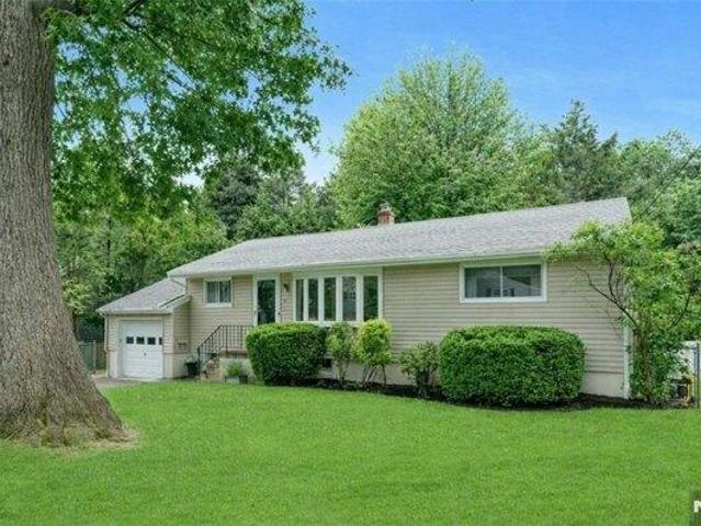 3 bedroom, Glen Rock NJ 07452 LS102824441