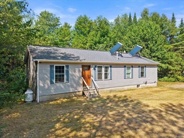 3 bedroom, Glenburn ME 04401 104265909