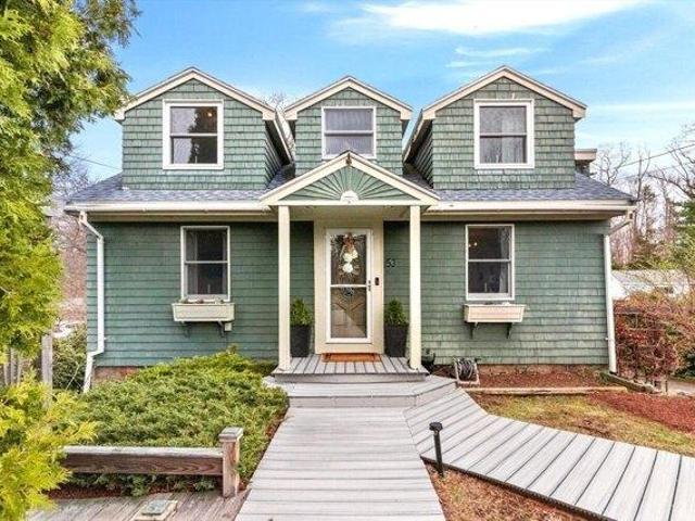 3 bedroom, Gloucester MA 01930 102960112