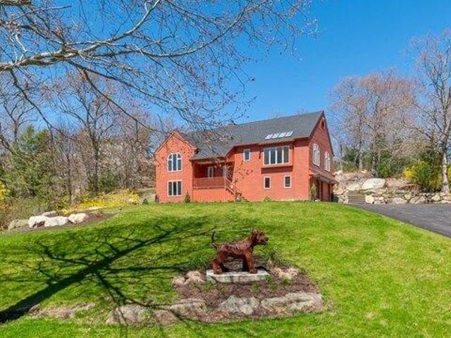 3 bedroom, Gloucester MA 01930 LS102120882