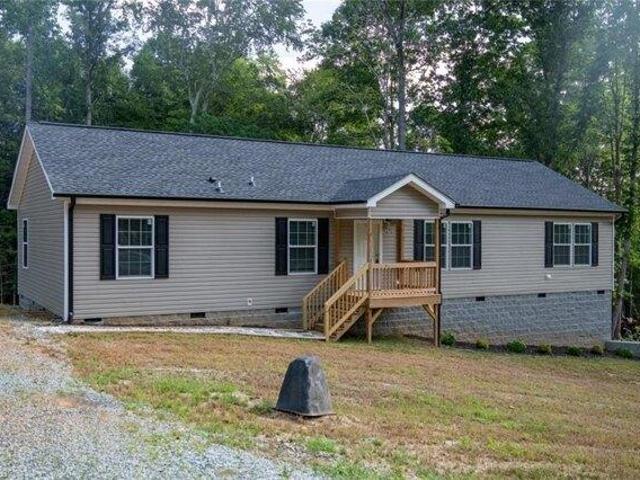 3 bedroom, Graham NC 27253 92884302