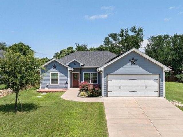 3 bedroom, Granbury TX 76048 94045389