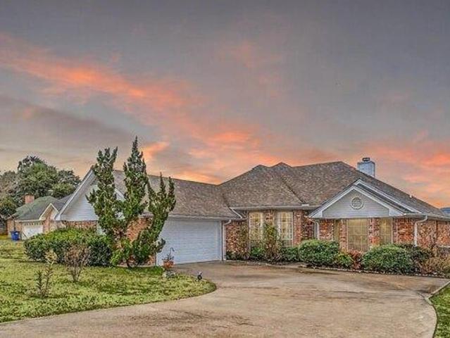 3 bedroom, Granbury TX 76048 LS93893064