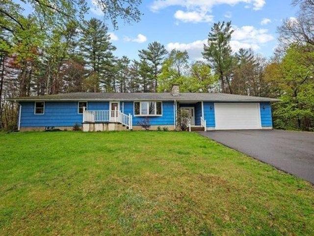 3 bedroom, Granby MA 01033 102371178
