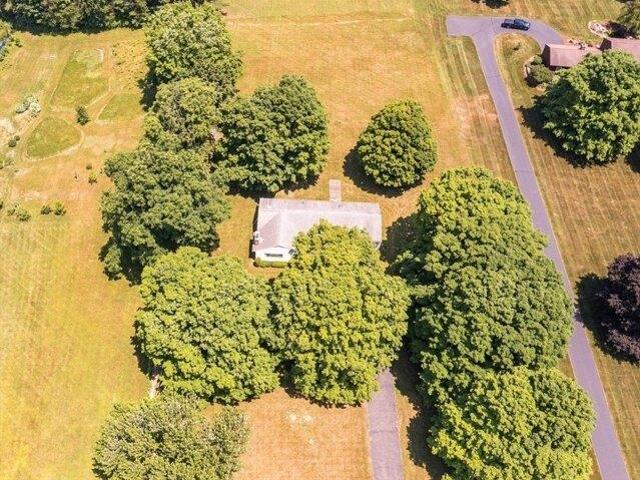 3 bedroom, Granby MA 01033 103501343