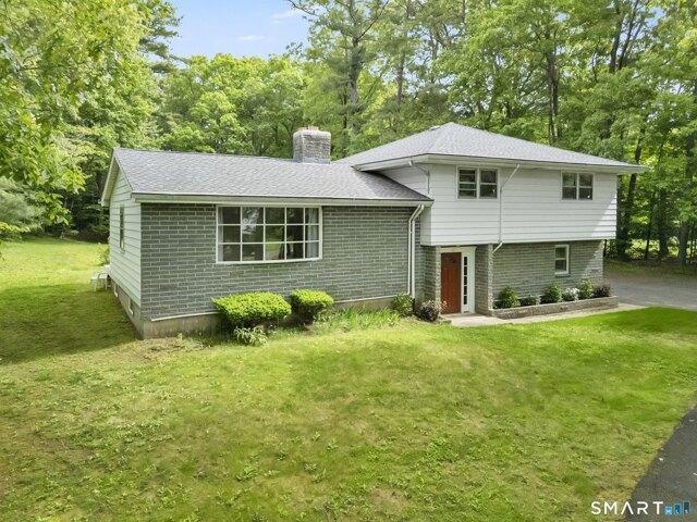 3 bedroom, Granby CT 06035 LS103074429