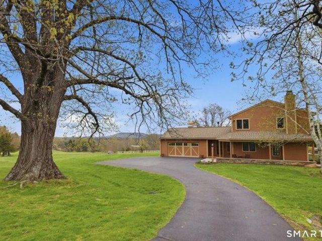 3 bedroom, Granby CT 06035 102344360