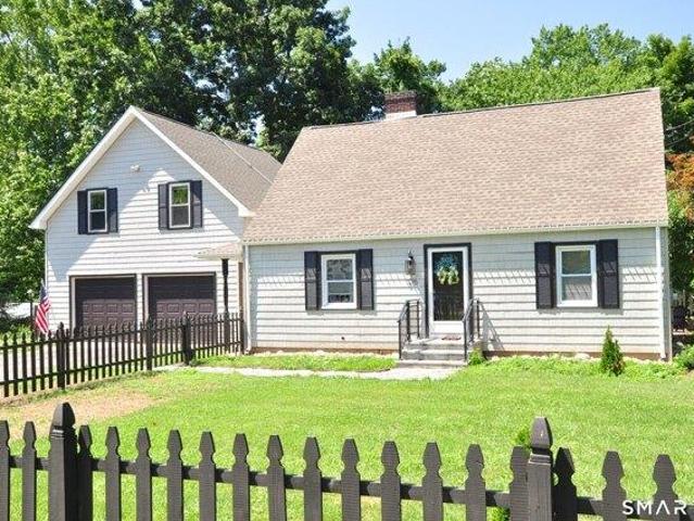 3 bedroom, Granby CT 06035 104114386