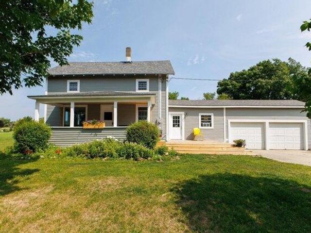 3 bedroom, Grand Isle VT 05458 104718740