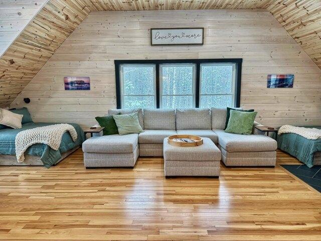 3 bedroom, Greenville ME 04441 102061340