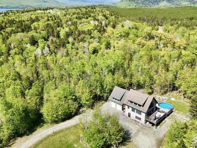 3 bedroom, Greenville ME 04441 104789819