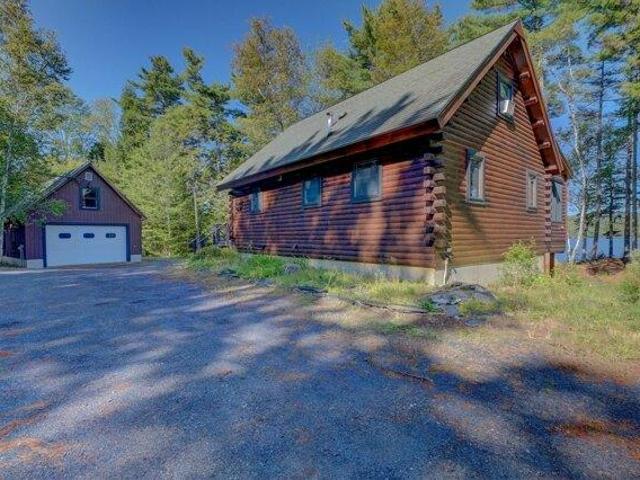 3 bedroom, Greenville ME 04441 LS102762324