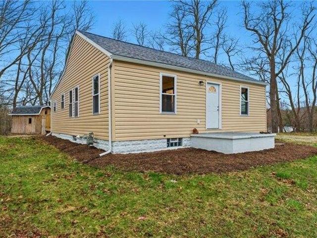 3 bedroom, Greenville PA 16125 90561912