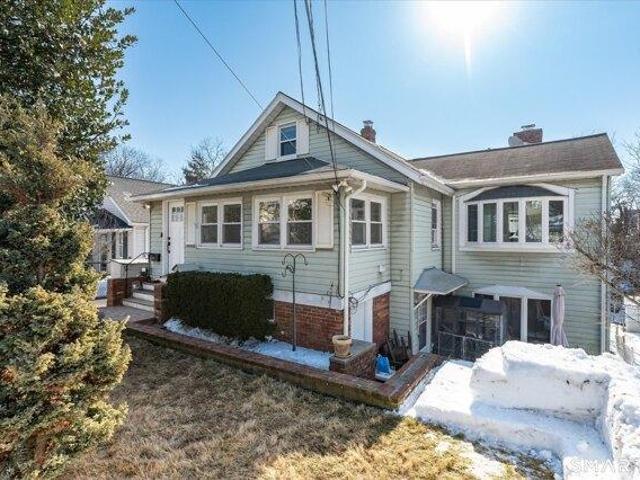 3 bedroom, Greenwich CT 06830 LS102775935