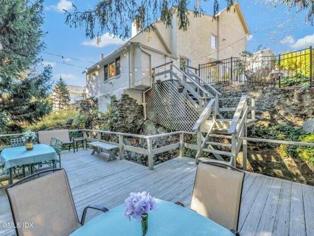 3 bedroom, Greenwich CT 06831 102478716