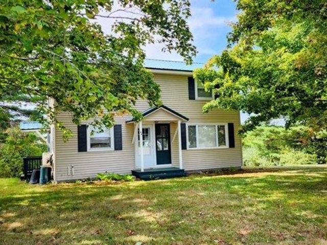 3 bedroom, Greenbush ME 04418 103969780