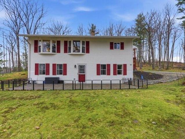 3 bedroom, Greene ME 04236 101895755
