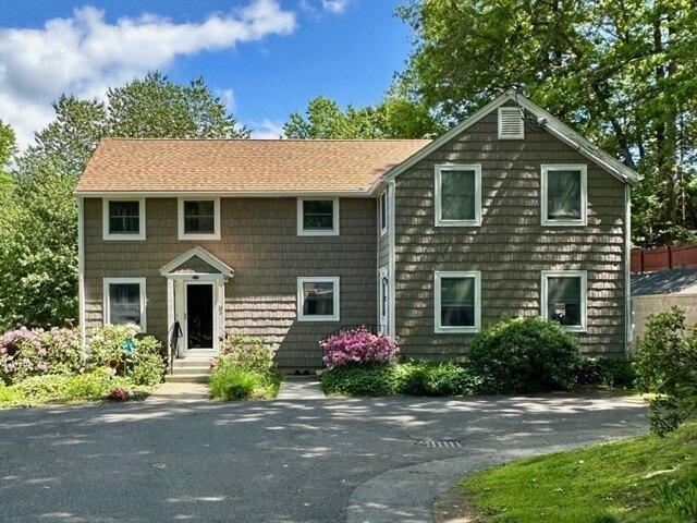 3 bedroom, Greenfield MA 01301 103619843