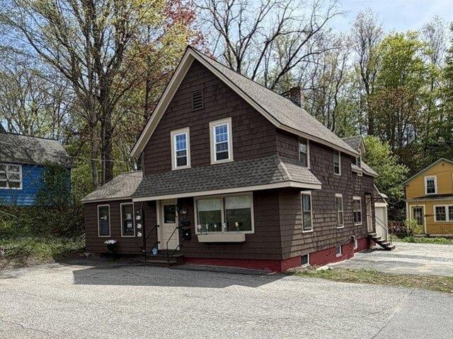 3 bedroom, Greenfield MA 01301 104567301
