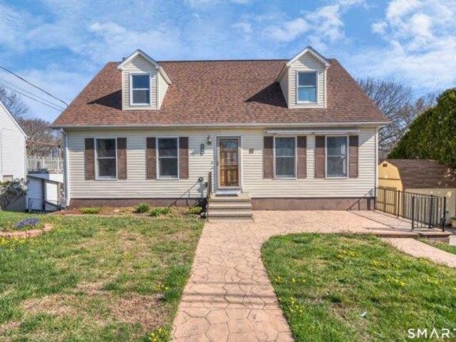 3 bedroom, Groton CT 06340 102762354