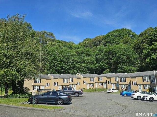 3 bedroom, Groton CT 06340 103072424