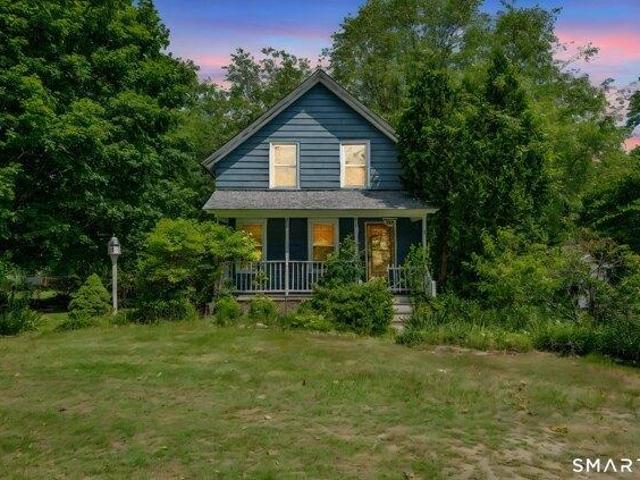3 bedroom, Groton CT 06340 104077577