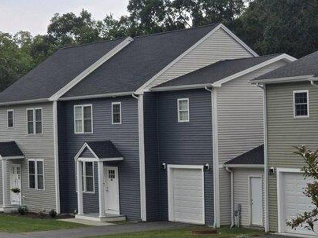 3 bedroom, Groton CT 06340 105156984