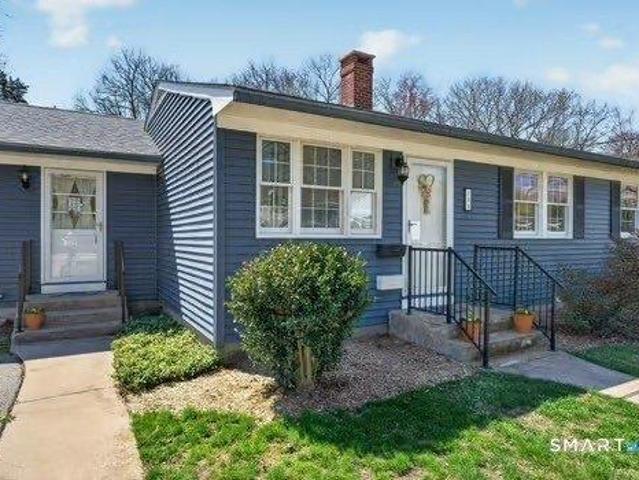 3 bedroom, Groton CT 06355 102344839