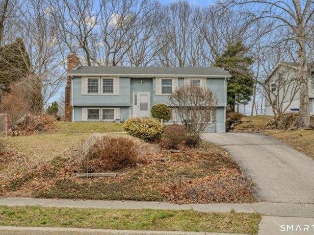 3 bedroom, Groton CT 06355 102315368