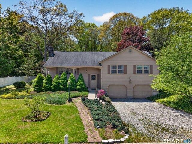 3 bedroom, Groton CT 06355 103929459