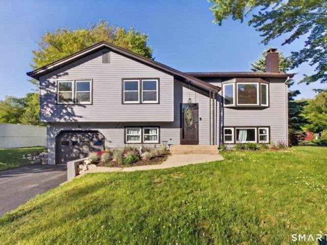 3 bedroom, Groton CT 06355 104543657