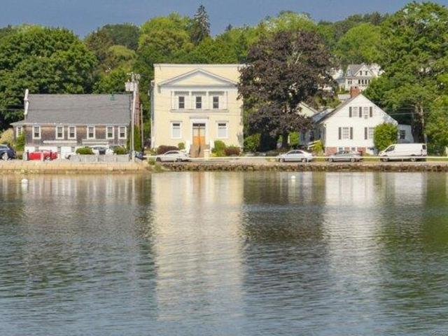 3 bedroom, Groton CT 06355 104789921