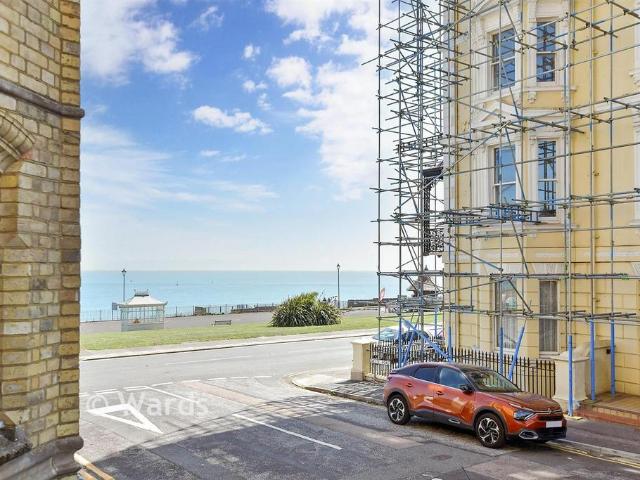 3 bedroom ground maisonette for sale