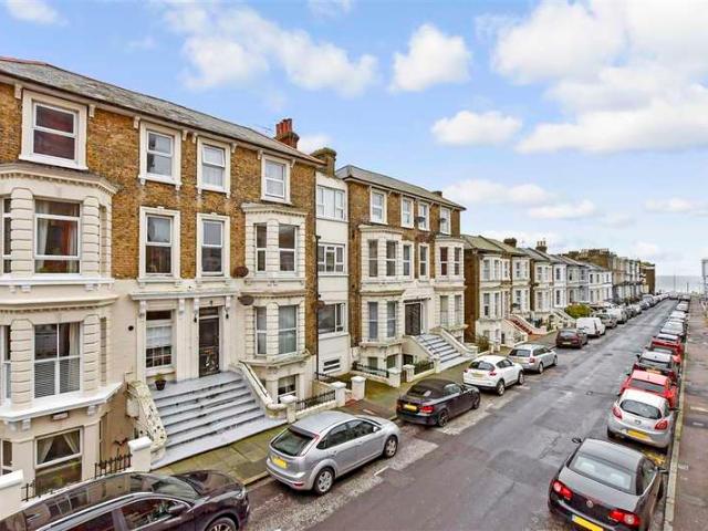 3 Bedroom Ground Flat