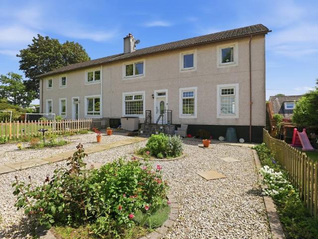 3 bedroom ground flat for sale