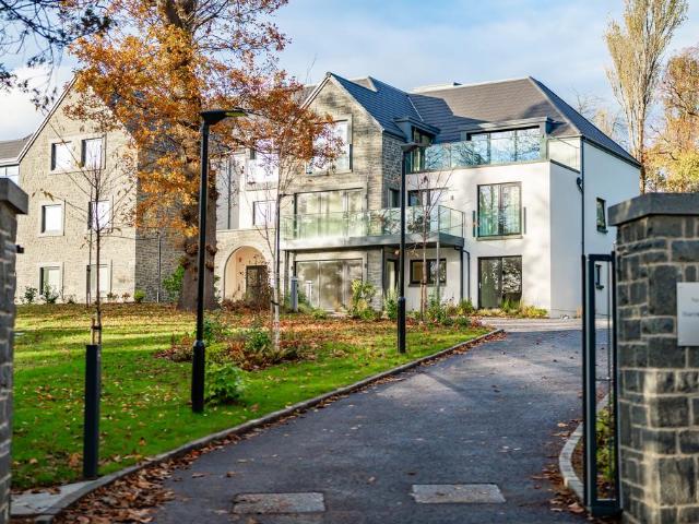3 bedroom ground flat for sale