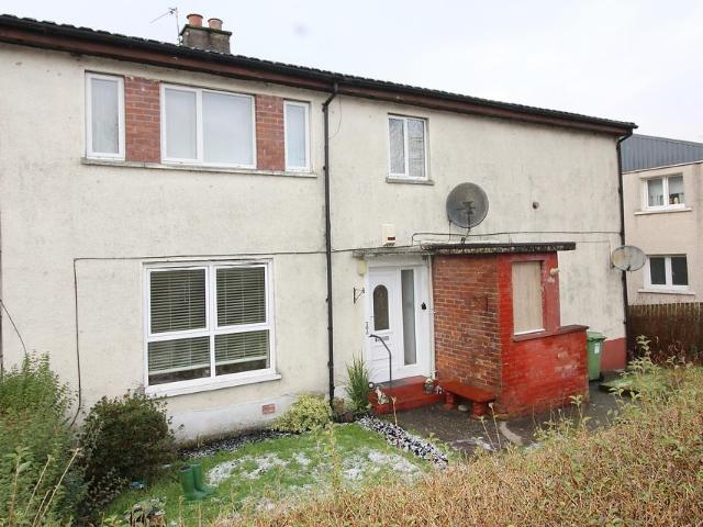 3 bedroom ground flat for sale