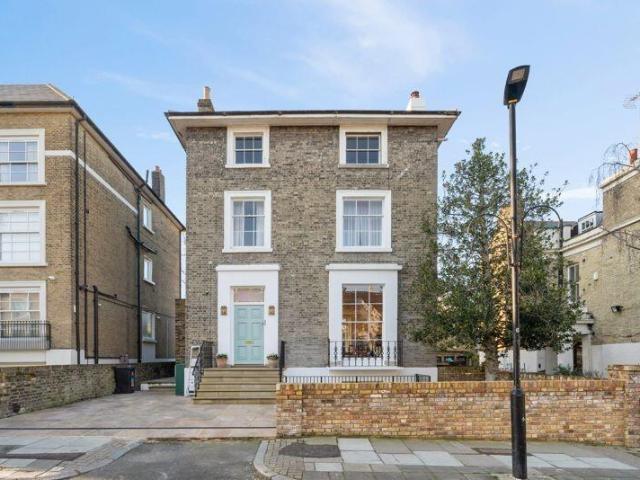 3 bedroom ground flat for sale