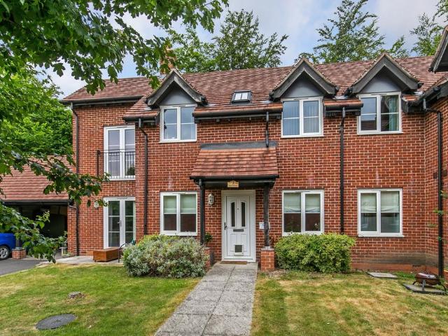 3 bedroom ground flat to rent