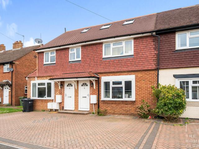 3 bedroom ground floor maisonette for rent in Riverside, Guildford, GU1