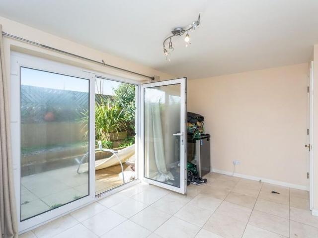 3 bedroom ground floor maisonette to rent