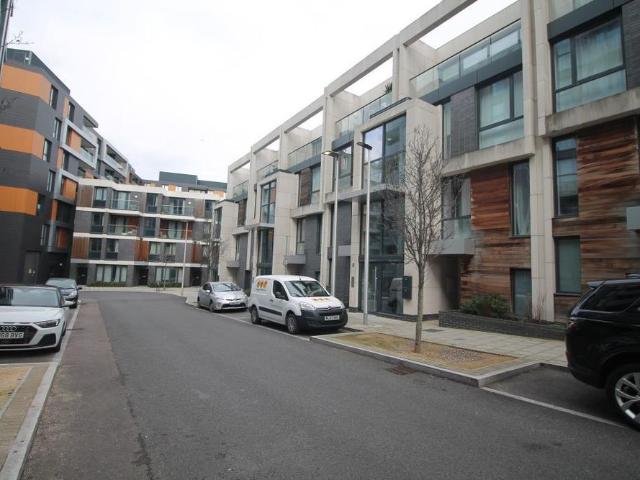 3 bedroom ground floor maisonette to rent