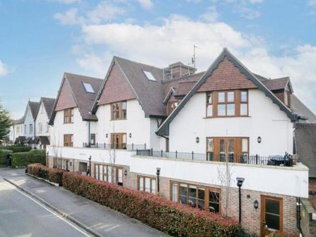 3 Bedroom Ground Floor Flat For Sale In Chestnut Court Hoskins Road