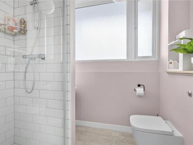 3 bedroom ground floor flat for sale in Banner Street, London, EC1Y