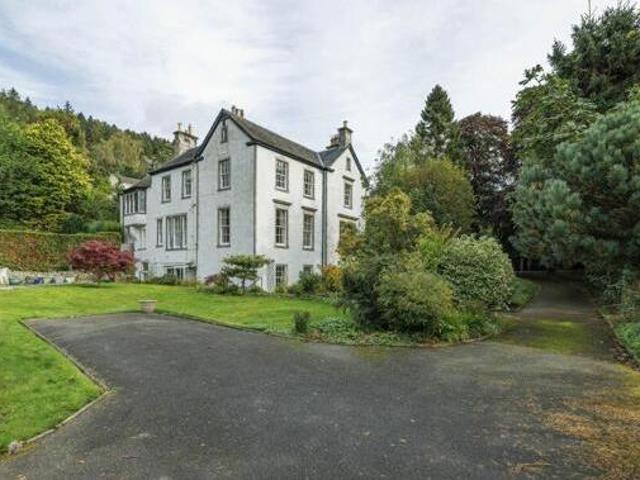 3 Bedroom Ground Floor Flat For Sale In Innerleithen Road, Peebles